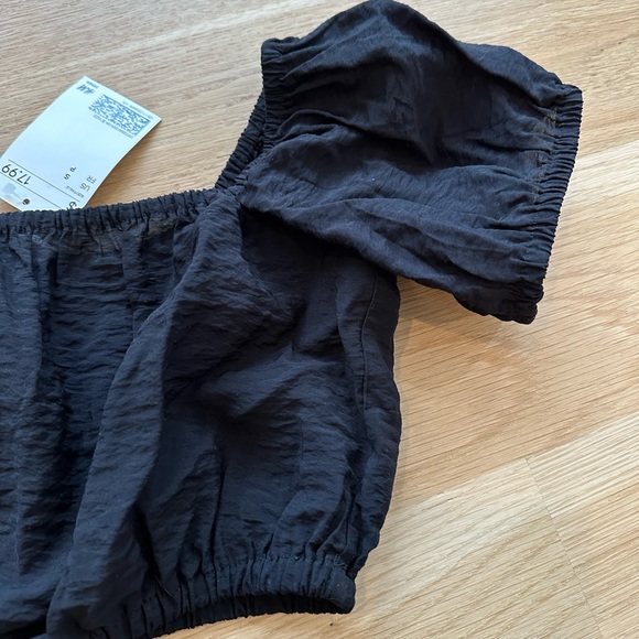 H&M | Tops | Hm Black Crop Top | Poshmark
